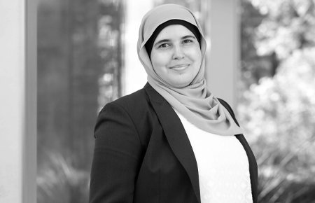 Israa Ali, Senior Financial Analyst